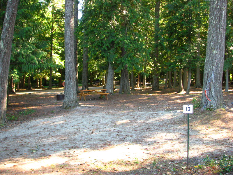 Site 13.JPG_web – Riondel Community Park & Campground